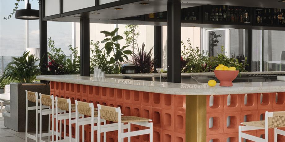 La terrasse panoramique du Rose Orange - Index-Design.ca